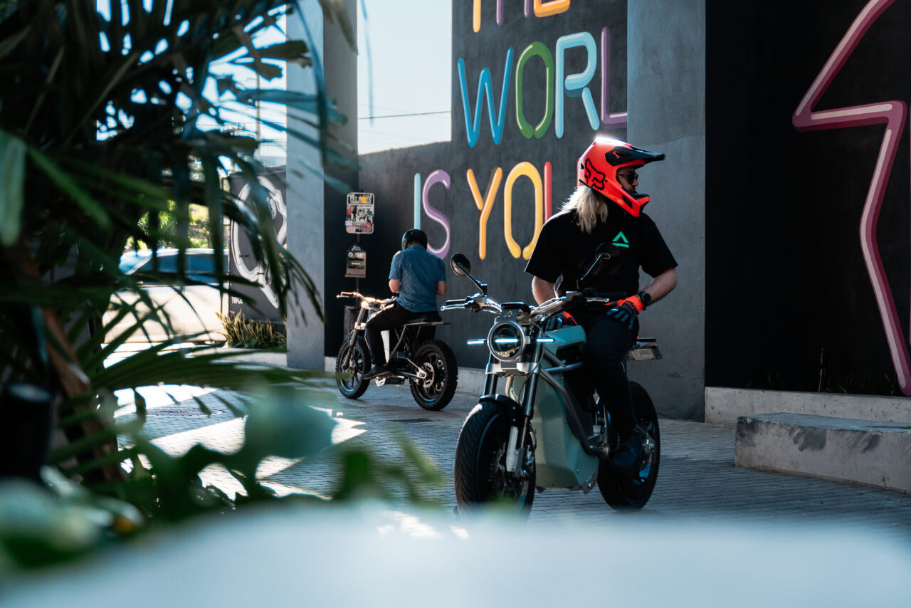 Land Moto District Street – Two Wheel EV | Range Truck Group